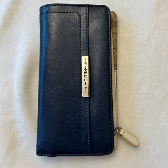 Relic | Bags | Navy Blue And Beige Relic Wallet | Poshmark